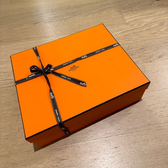 Hermes | Accents | Authentic Hermes Gift Box 4 Inches X 1125 Inches X 5 ...